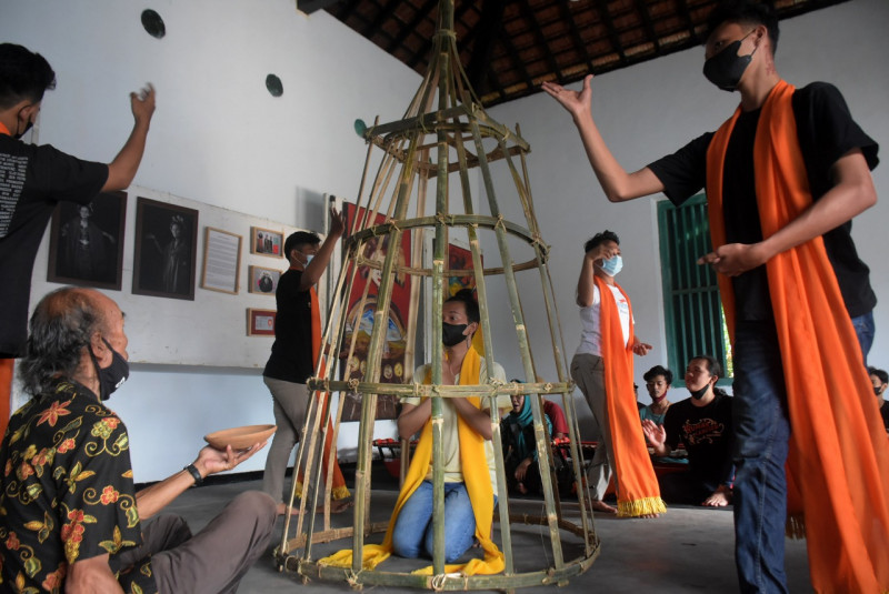 Padukan Lintas Disiplin Seni, Rumah Lengger Bakal Pentaskan ...